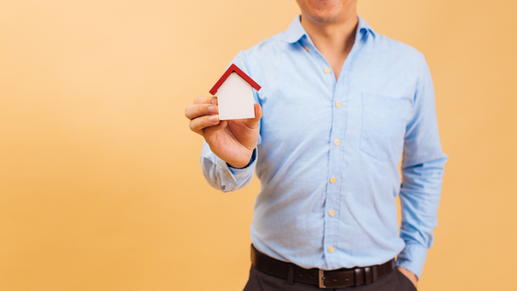 What Are Typical Tasks of a House Manager? | Polo & Tweed