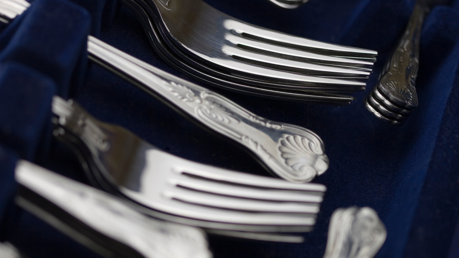 How to Perfect the Fine Art of Silver Service